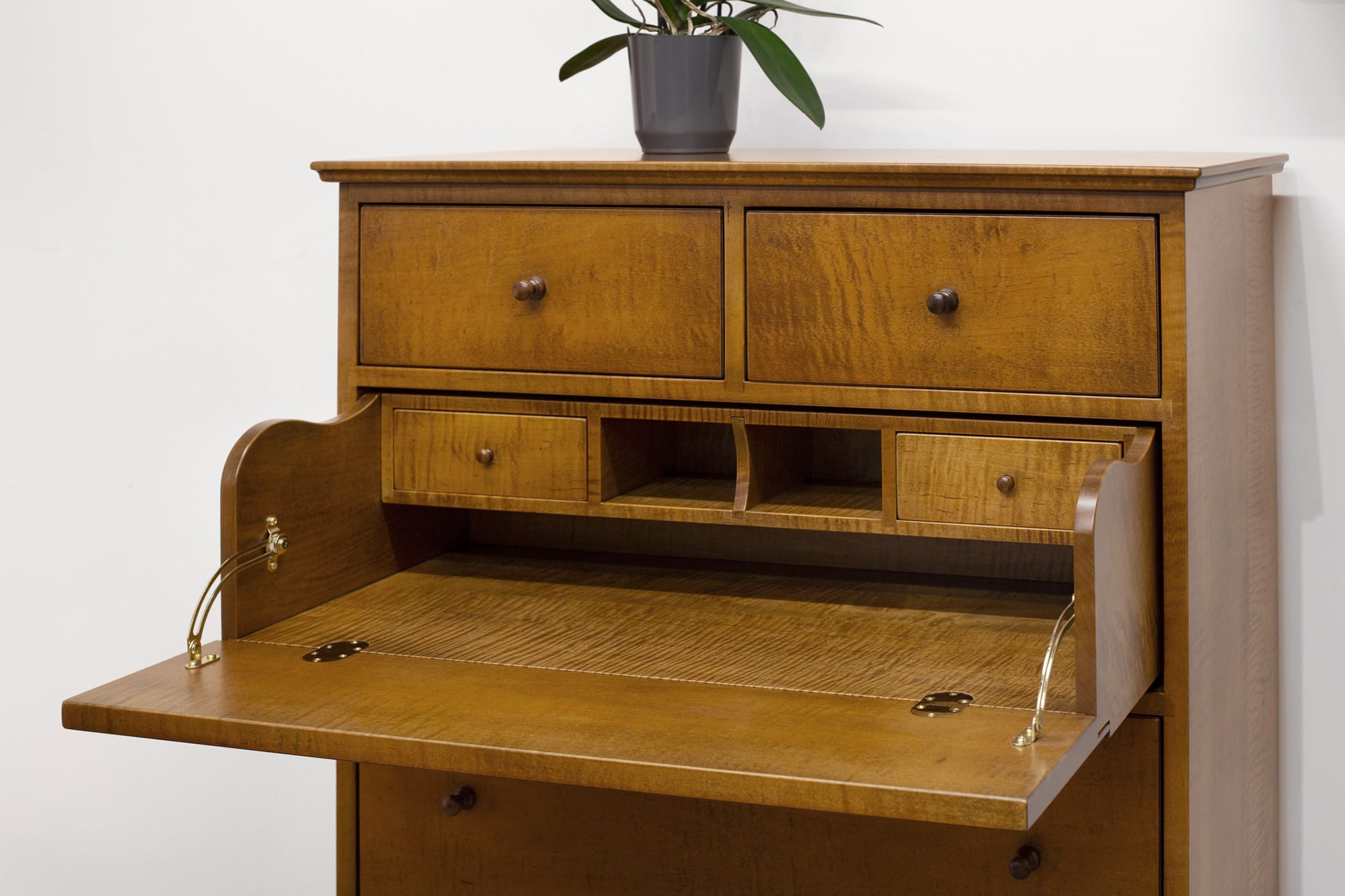 Tiger Maple Dresser Desk hand made out of solid wood Tiger Maple Dresser Desk hand made out of solid wood